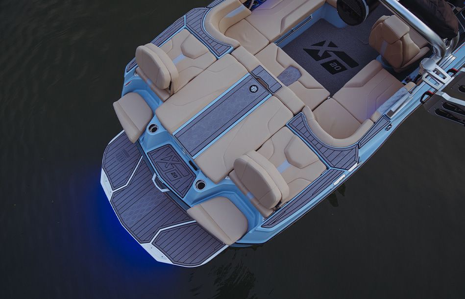 MasterCraft has long been synonymous with superior craftsmanship and ...