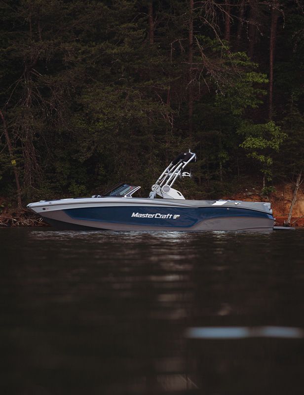 DYNAMIC SURF. DISTINCT STYLE.